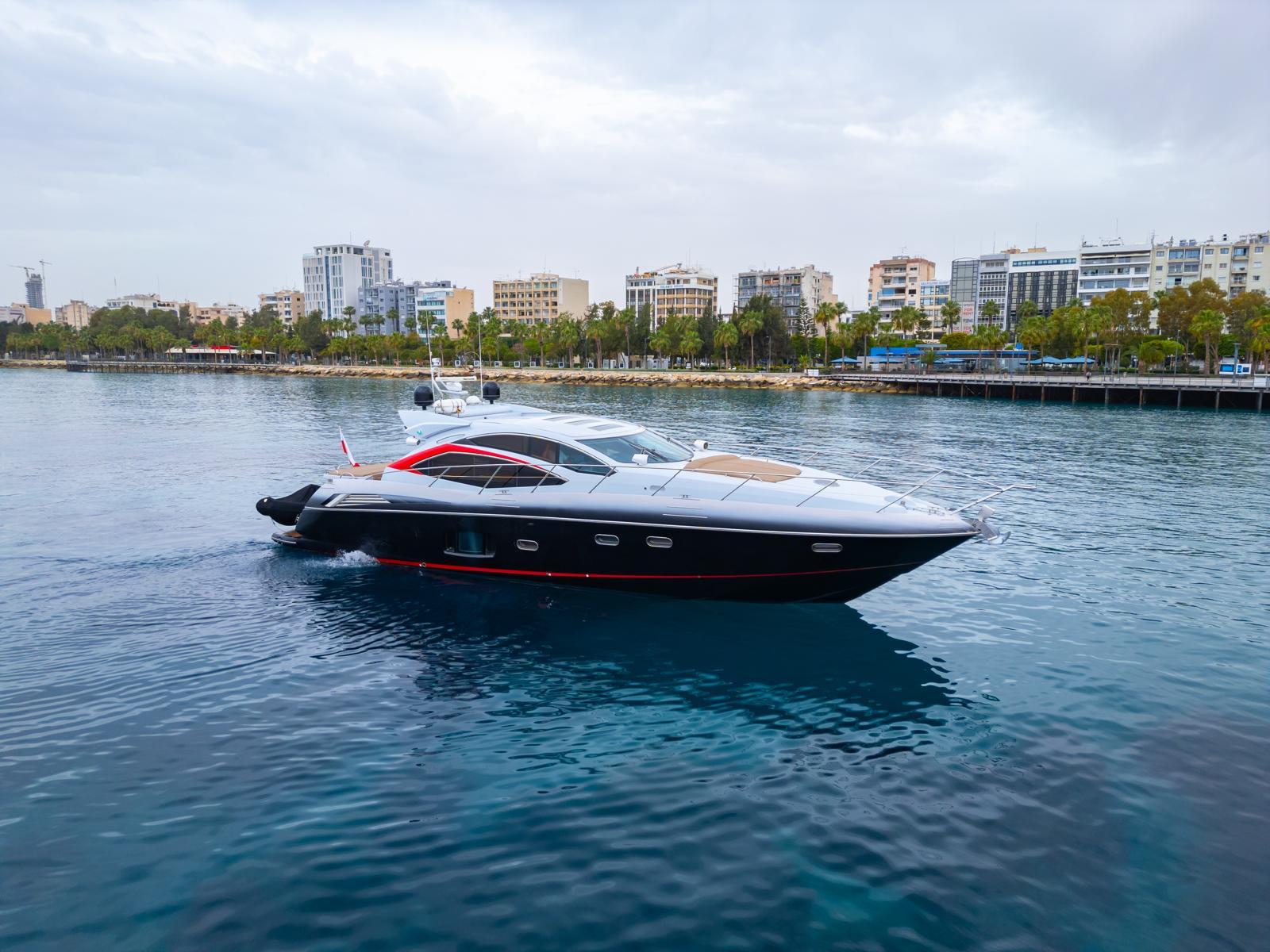 Sunseeker Predator 64 2008 Sunseeker Predator 64 Yacht For Sale in ...